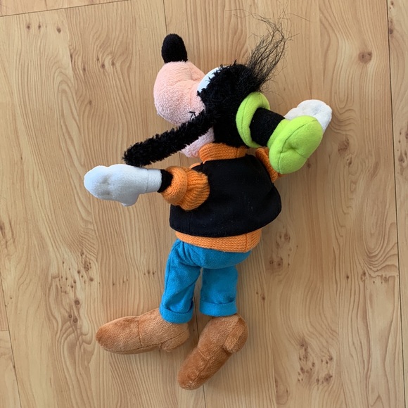 Disney | Toys | Disney Goofy Stuffed Animal | Poshmark